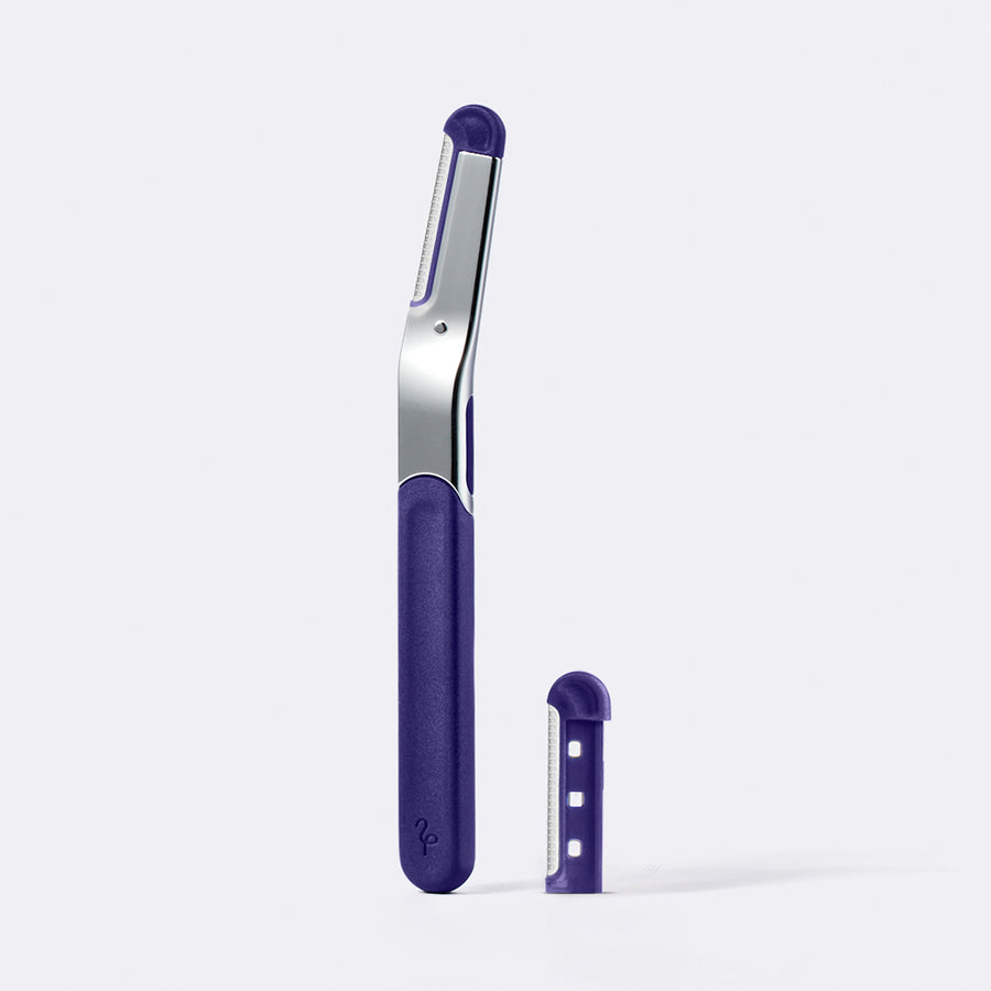Exfoliate & Smooth Your Skin with Dermaplane Razor | Flamingo