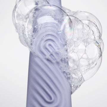 5-Blade Razor for Smooth, Comfortable Shaving | Flamingo